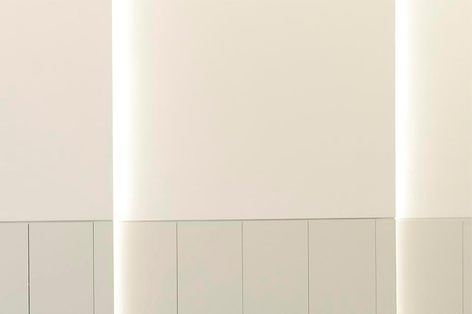 Gateway offices - Porcelain tiles and Kerlite for Floors and Walls